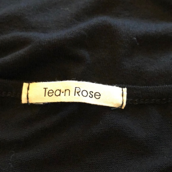 tea n rose | Tops | Gray Black Tunic | Poshmark